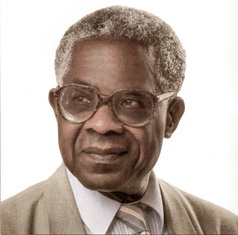 Aimé Césaire e o Milagre da Escrita ( Martinica, 1913 – 2008) – Revista ...